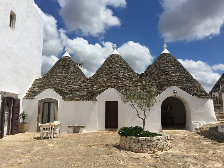 The History of Trulli | Villas in Puglia | Essential Italy